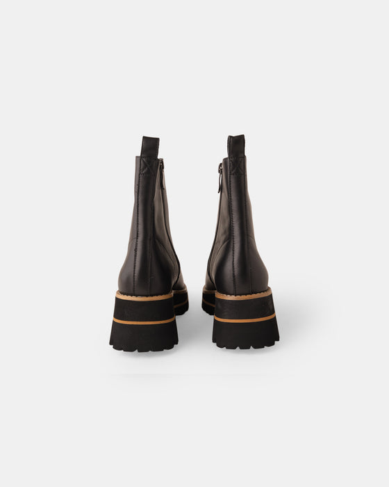 Jewel Leather Boot - Black — Walnut Melbourne